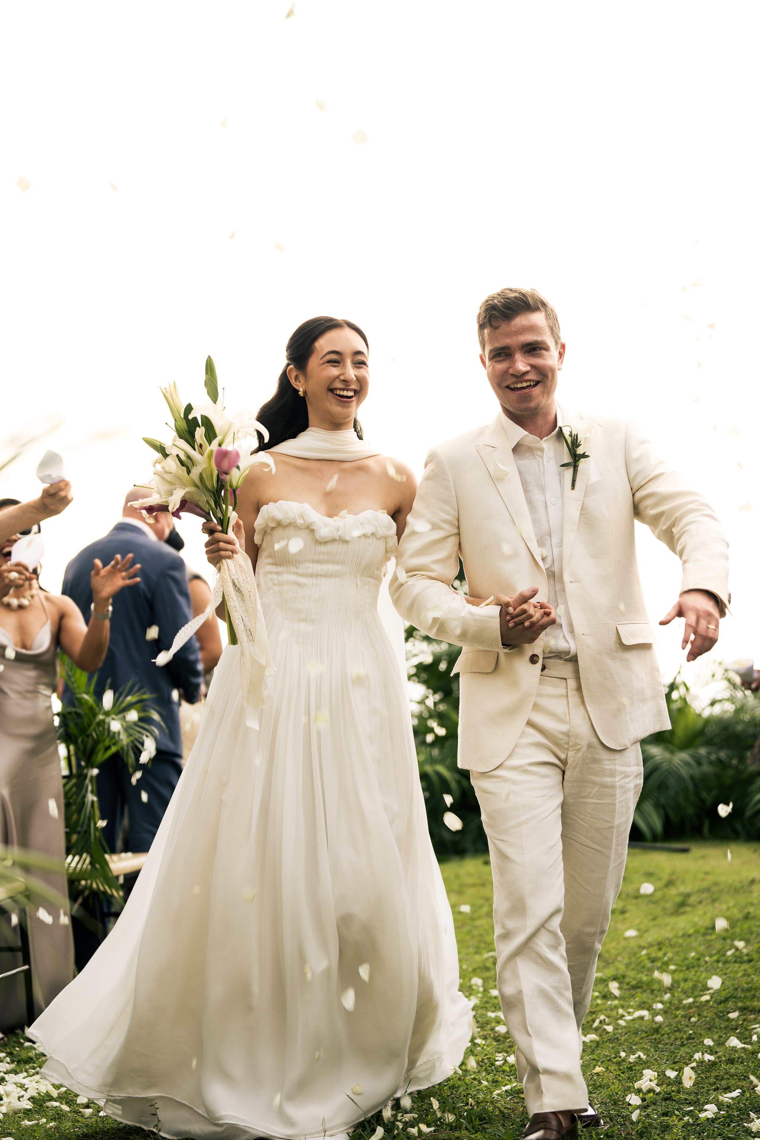 The one where the bride wore her heart on her chest. – Olivia Cashmore